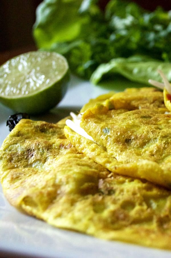 Banh Xeo - Crispy Vietnamese Crepes